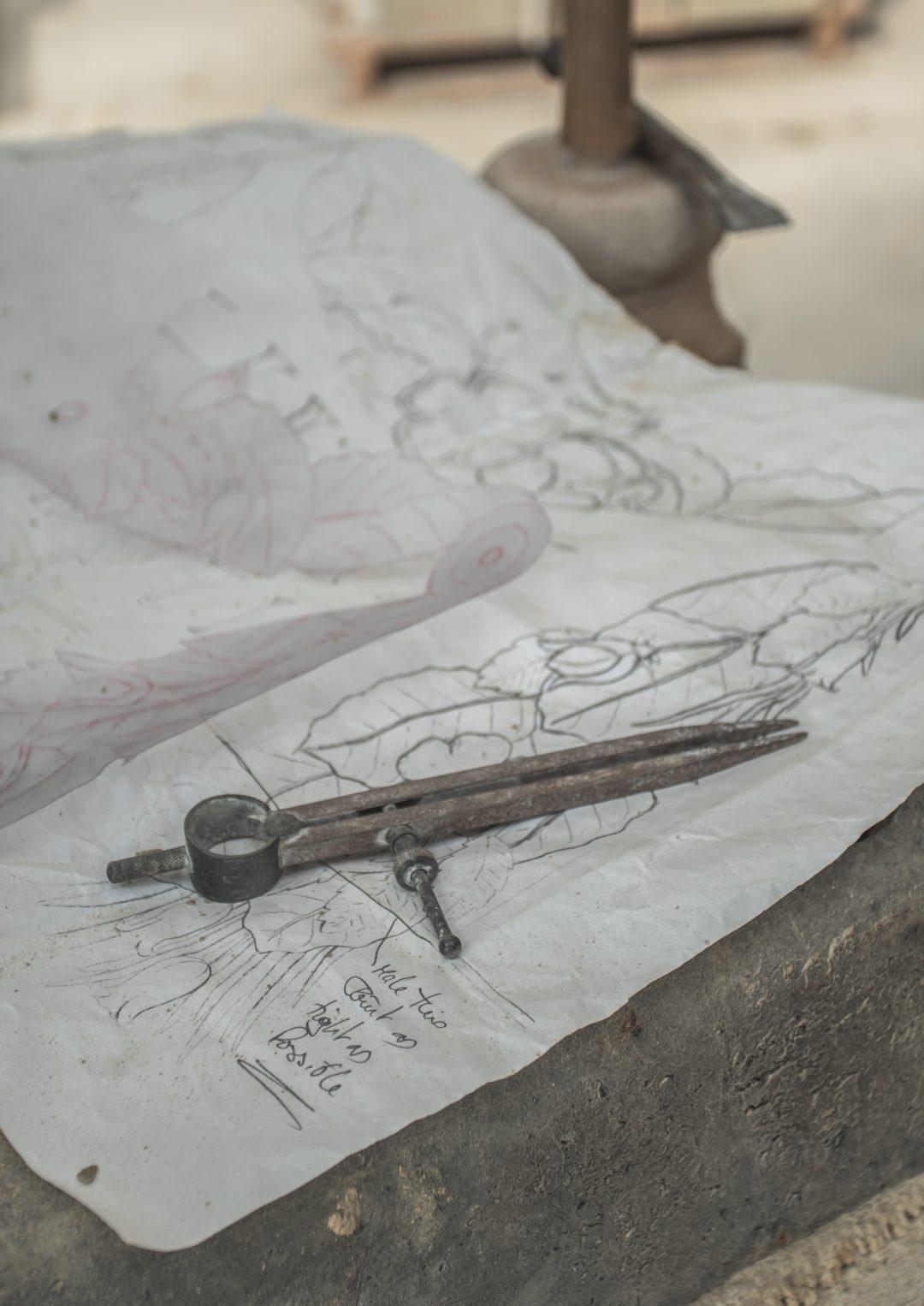 Carved Stone Cartouche - Jonathan Lees Architects